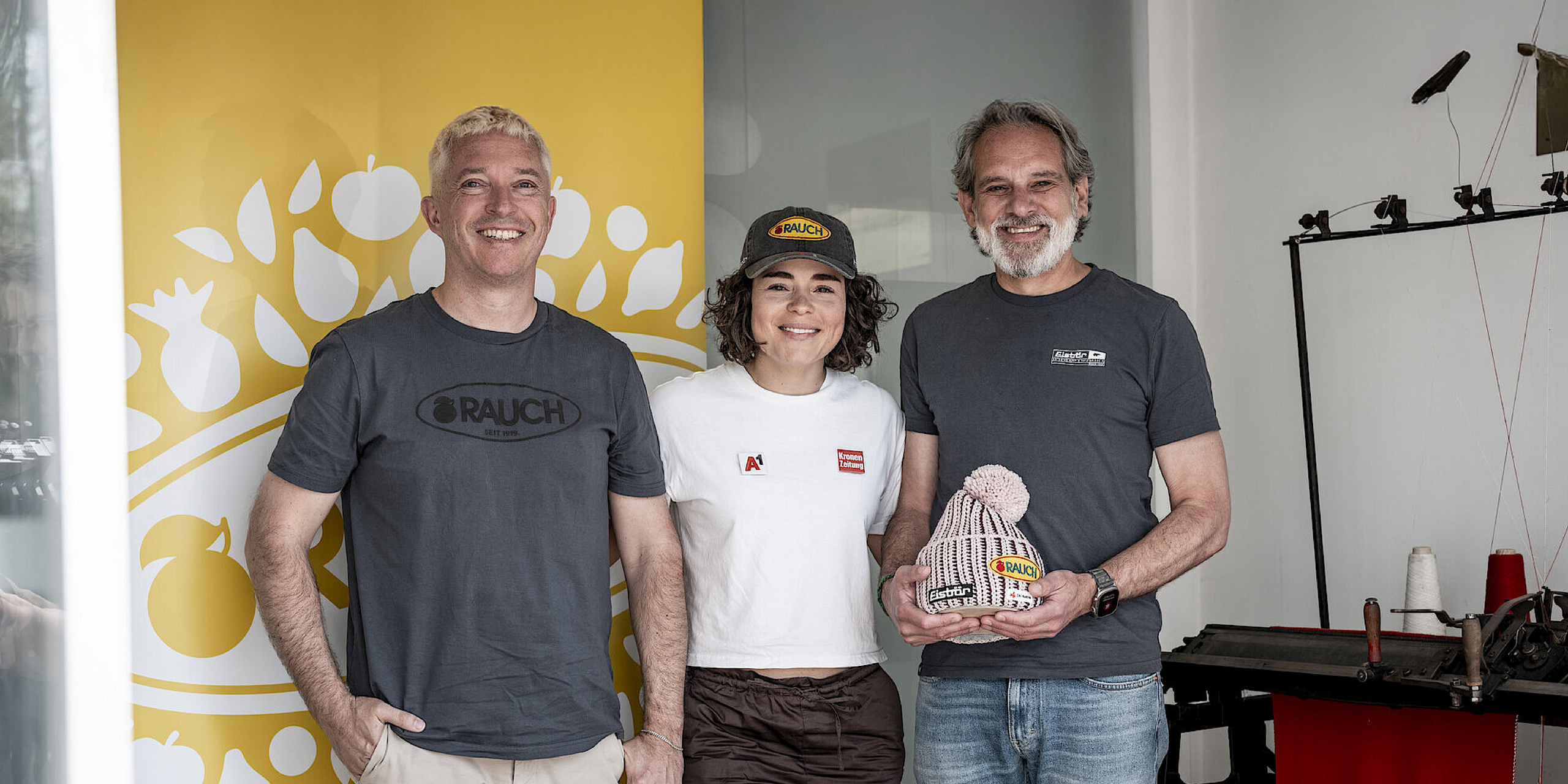 Rauch Fruchtsäfte neuer Kopfsponsor von Julia Scheib und Signature Lin ...